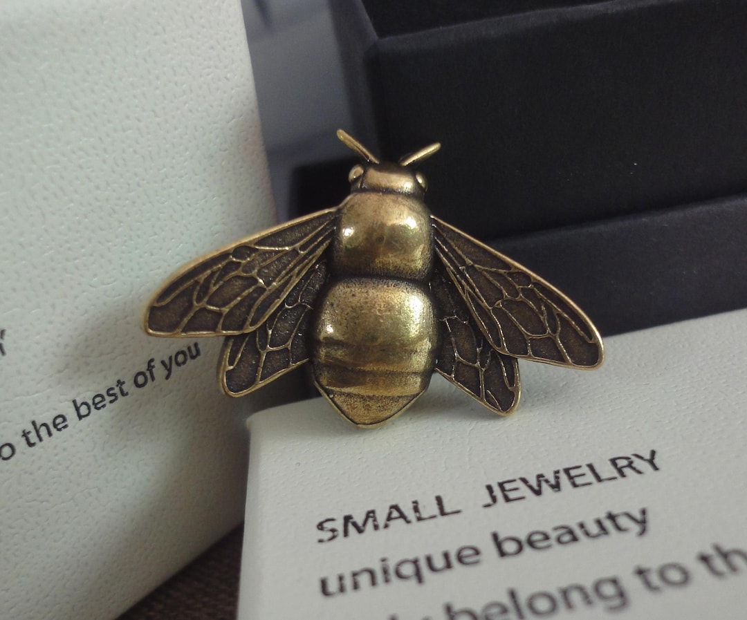 Retro Brass Bee Figurine: Retro Home Decor Ornament With Gift Box - Etsy