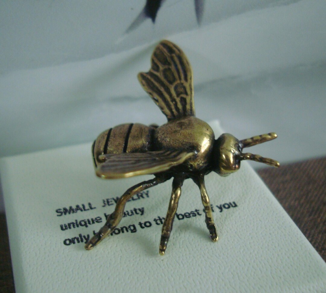 Retro Solid Brass Honey Bee Figurine Statue Home Ornament Sculpture ...