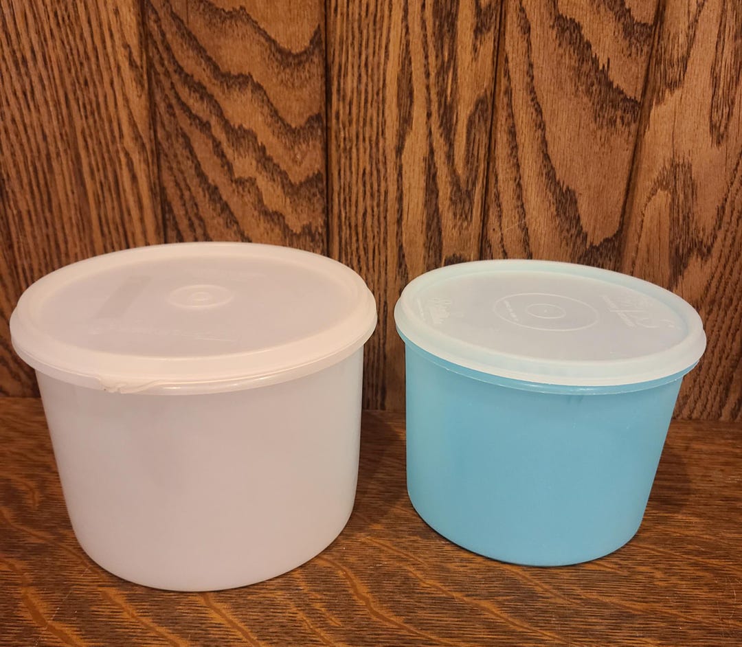 Tupperware Food Containers. Vintage - Etsy