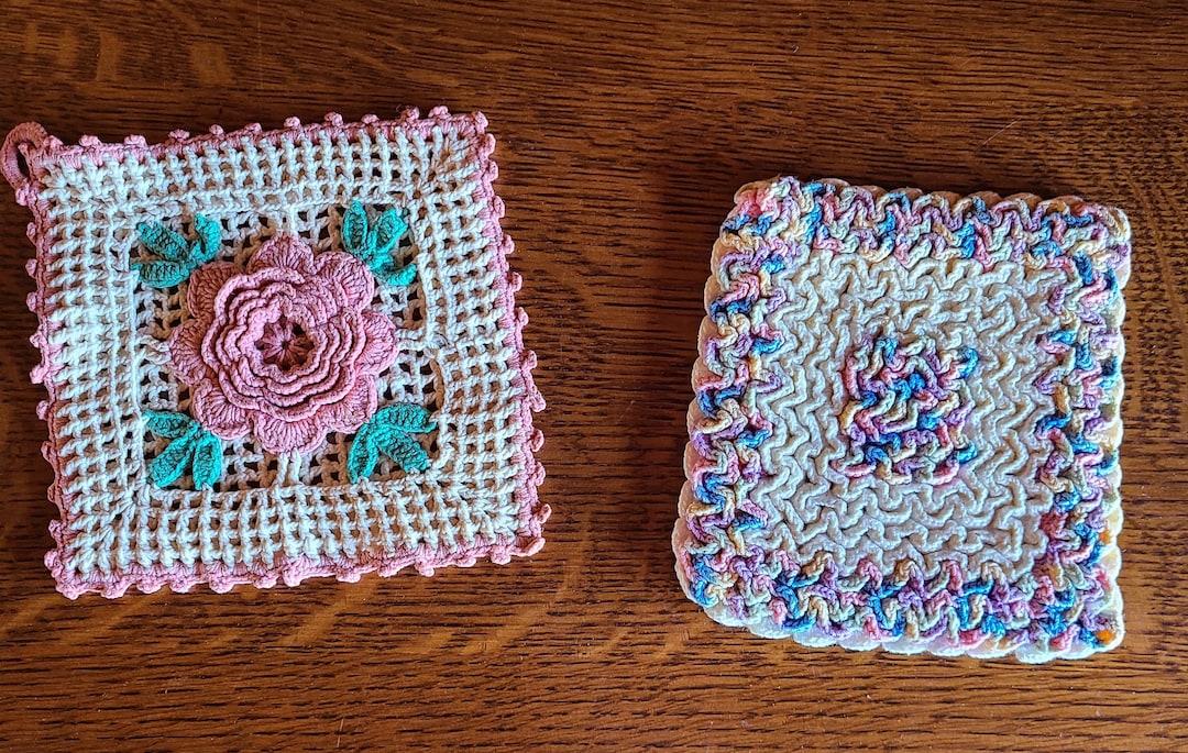 Vintage Hot Pads. Kitchen Decor. Set of 2. - Etsy