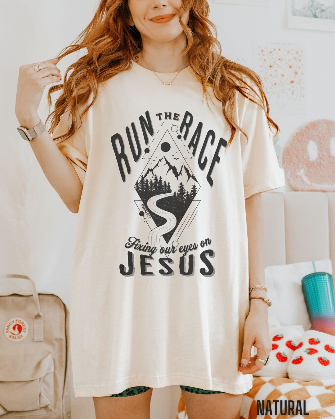Christian Shirts Women Jesus Tshirt Run the Race Bible Verse - Etsy
