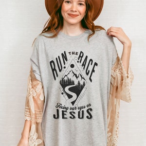 Christian Shirts Women Jesus Tshirt Run the Race Bible Verse T-shirt ...