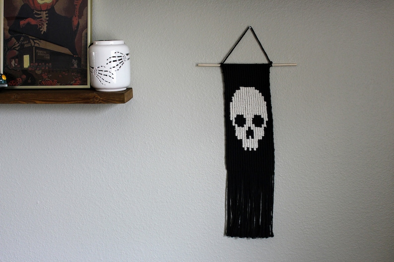 Skull Macrame Wall Hanging, Gothic Decor, Boho Halloween Decor, DIY ...