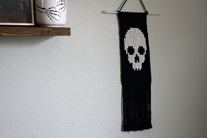 Skull Macrame Wall Hanging Gothic Decor Boho Halloween - Etsy