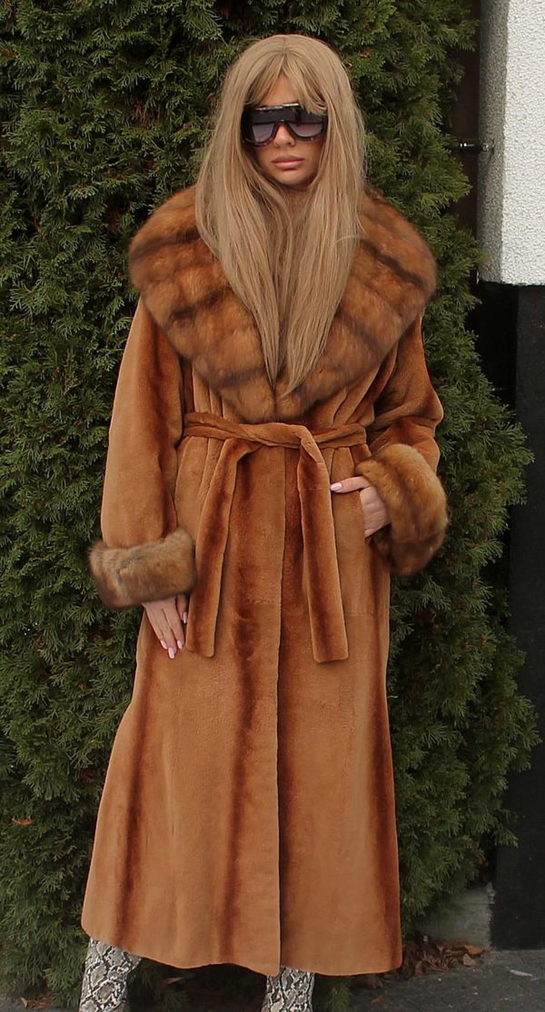 100% Real Ranch Sheared Mink and Sable Fur Coat Outwear Fashion Trench ...