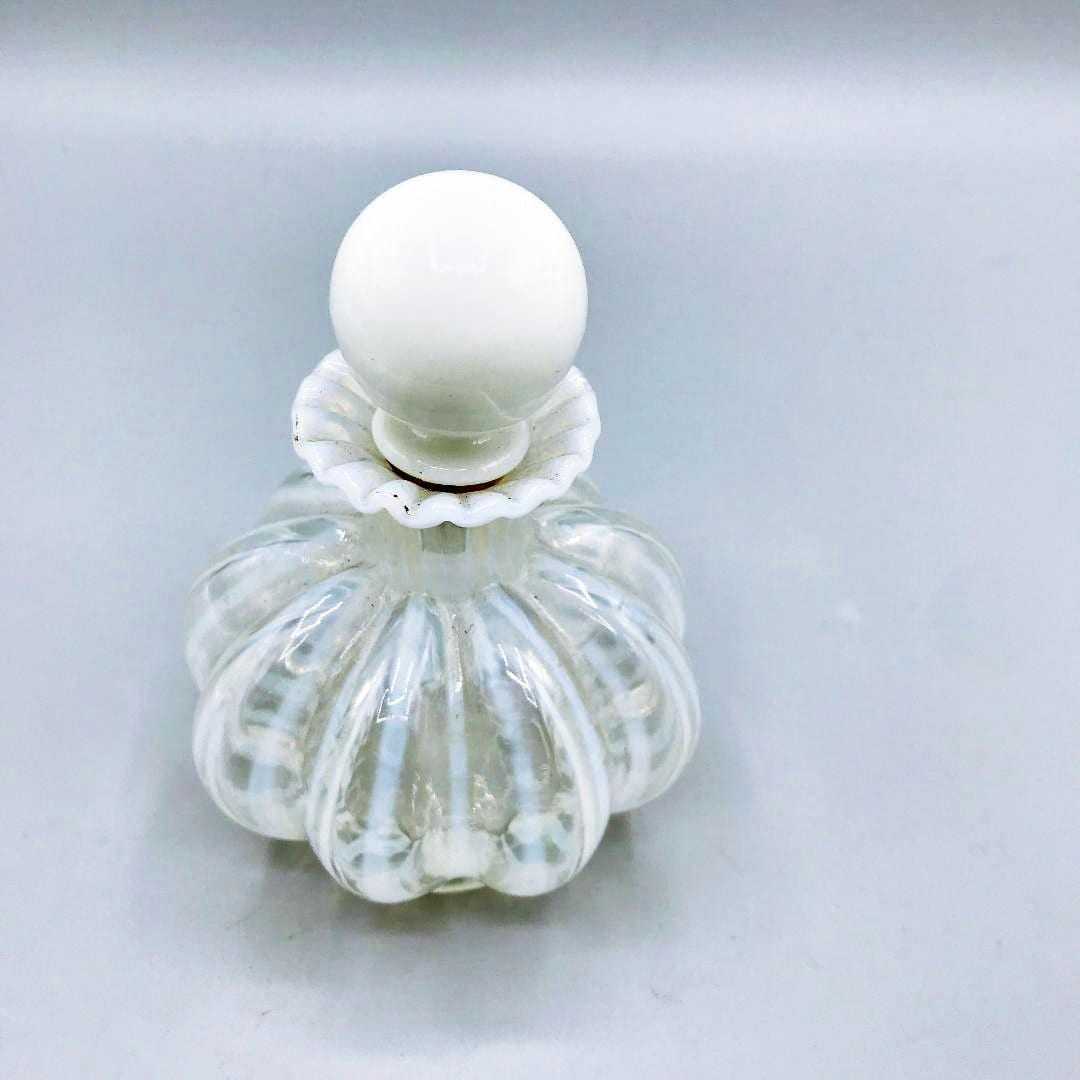 Vintage Fenton White Opalescent Fluted Puff Perfume Bottle With Stopper ...