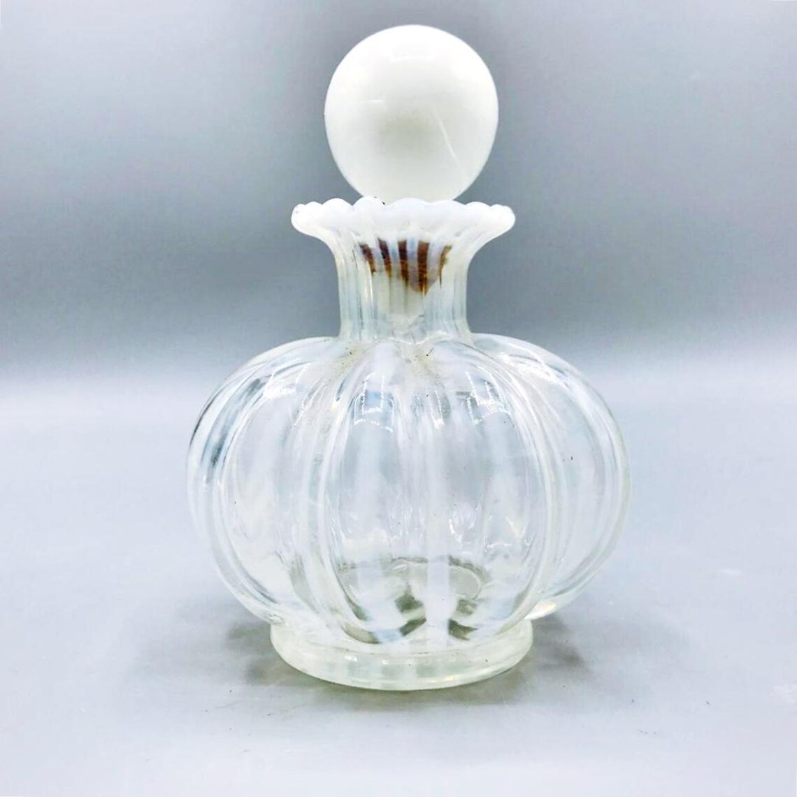Vintage Fenton White Opalescent Fluted Puff Perfume Bottle With Stopper ...