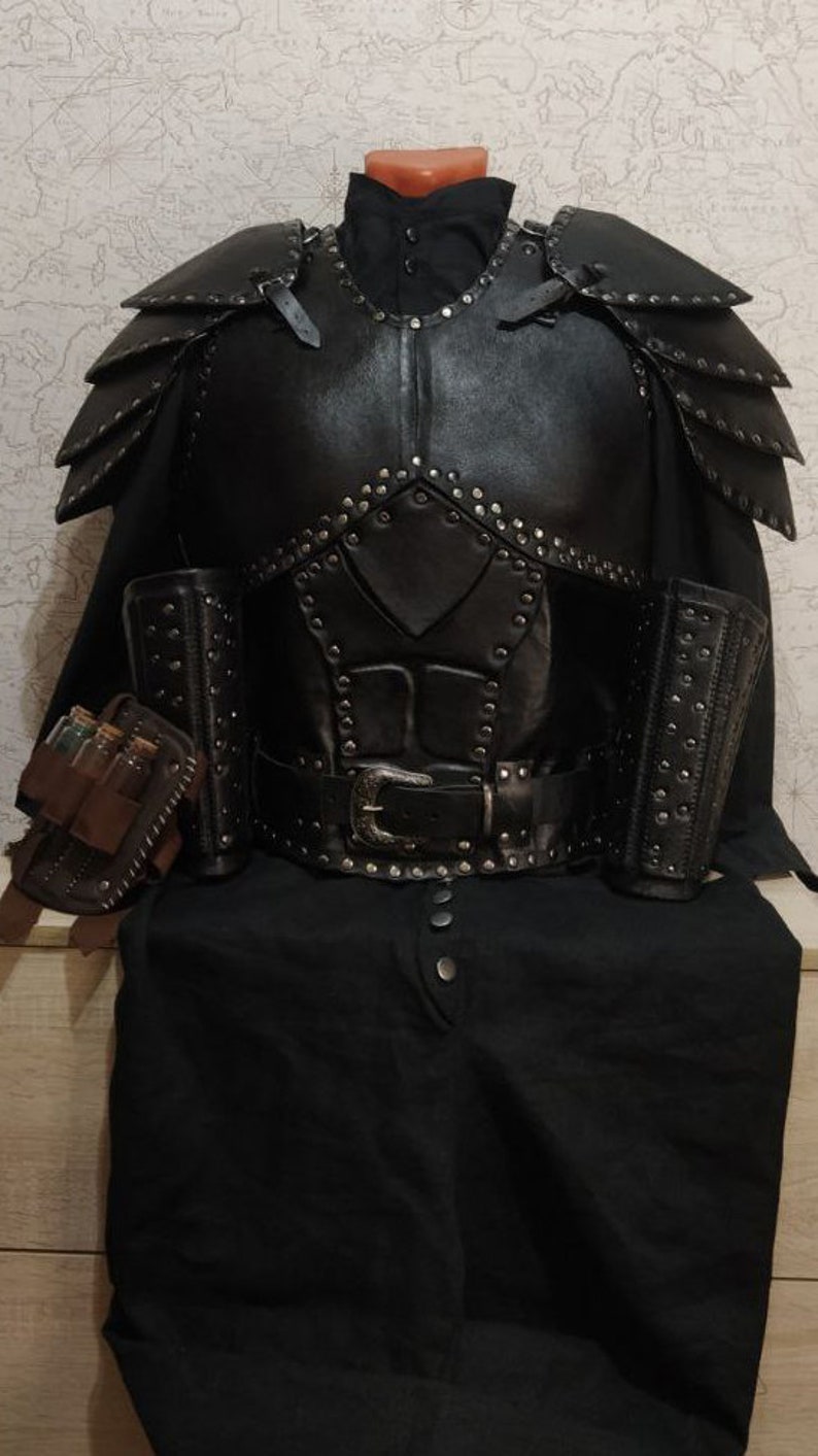 The Witcher Netflix Geralt of Rivia Armor Set - Etsy