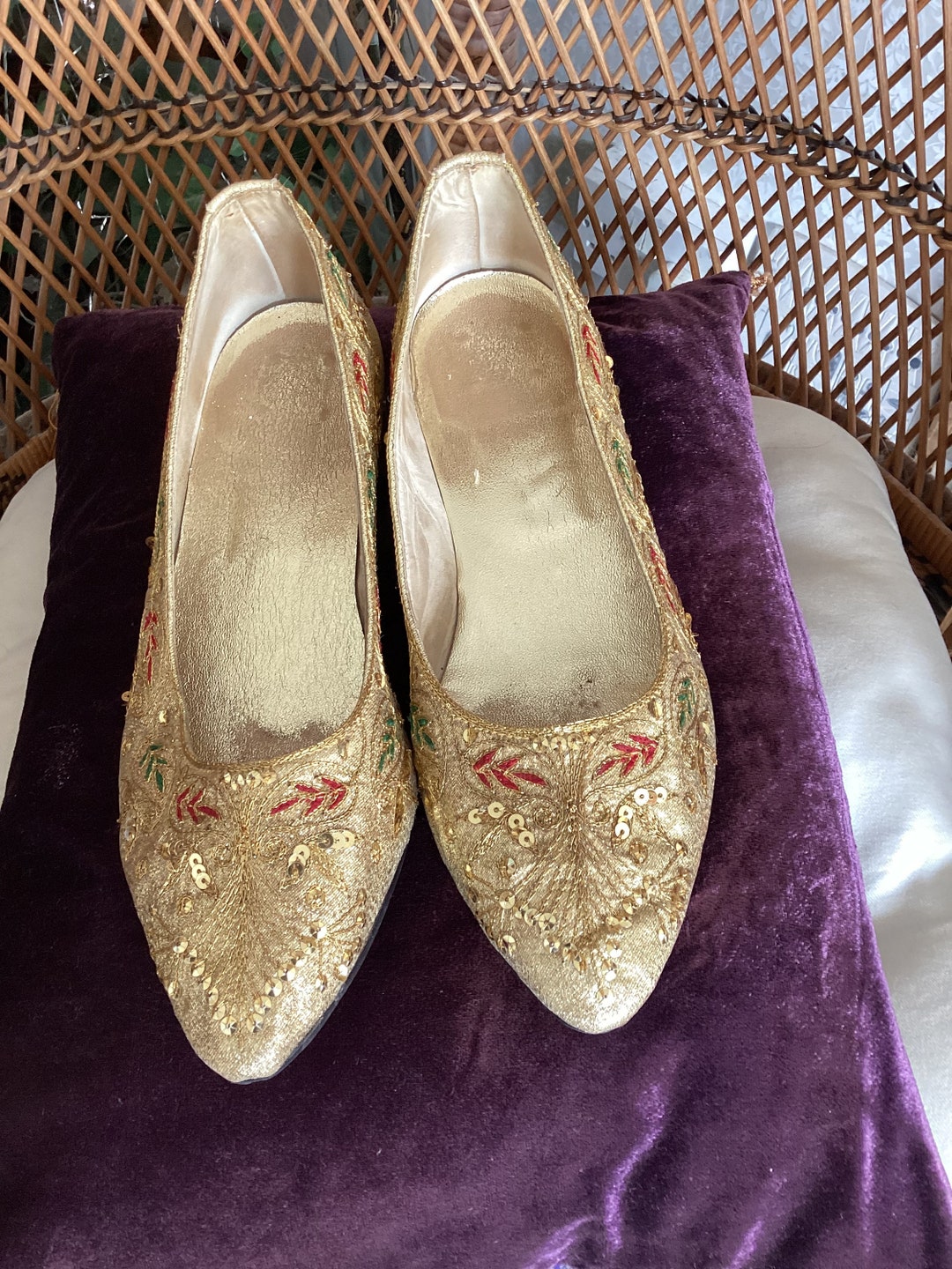 Gold Sequin Red and Green Leaf Pumps - Etsy