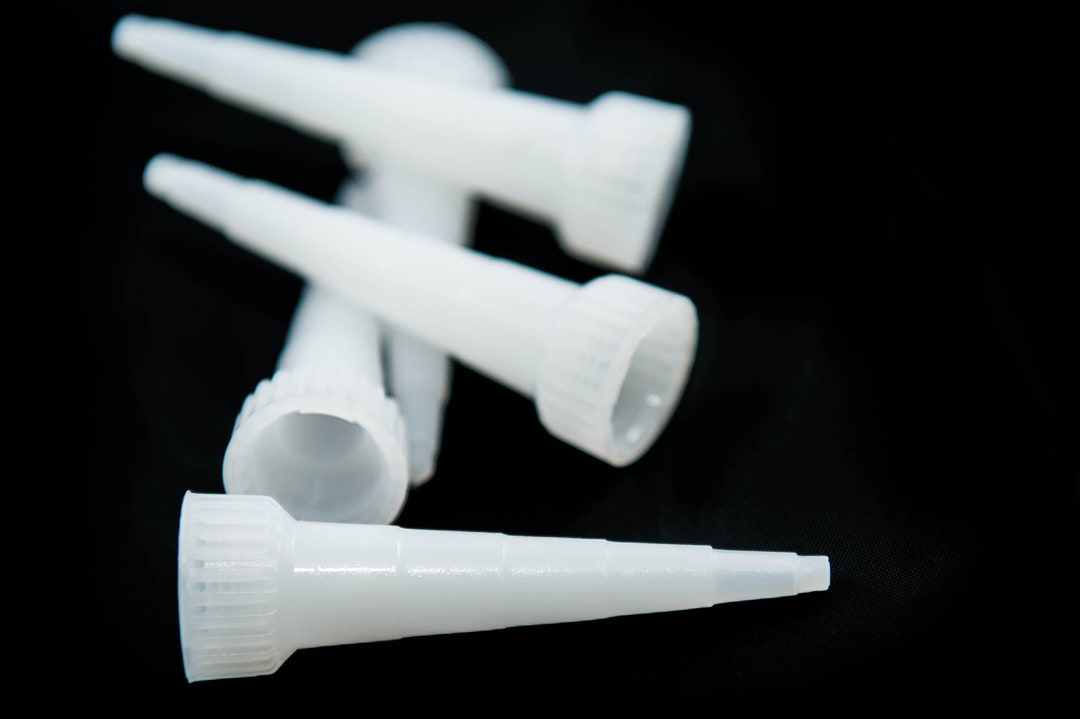 Plastic Nozzle, Screws Onto E6000 Adhesive 3.7oz Tubes, 2.5 Inches, for ...