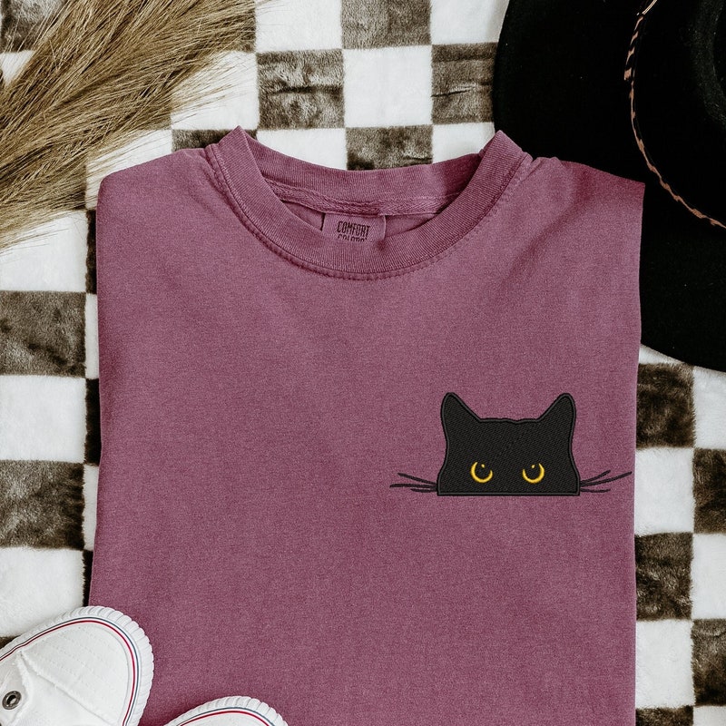 Embroidered Cat - Etsy