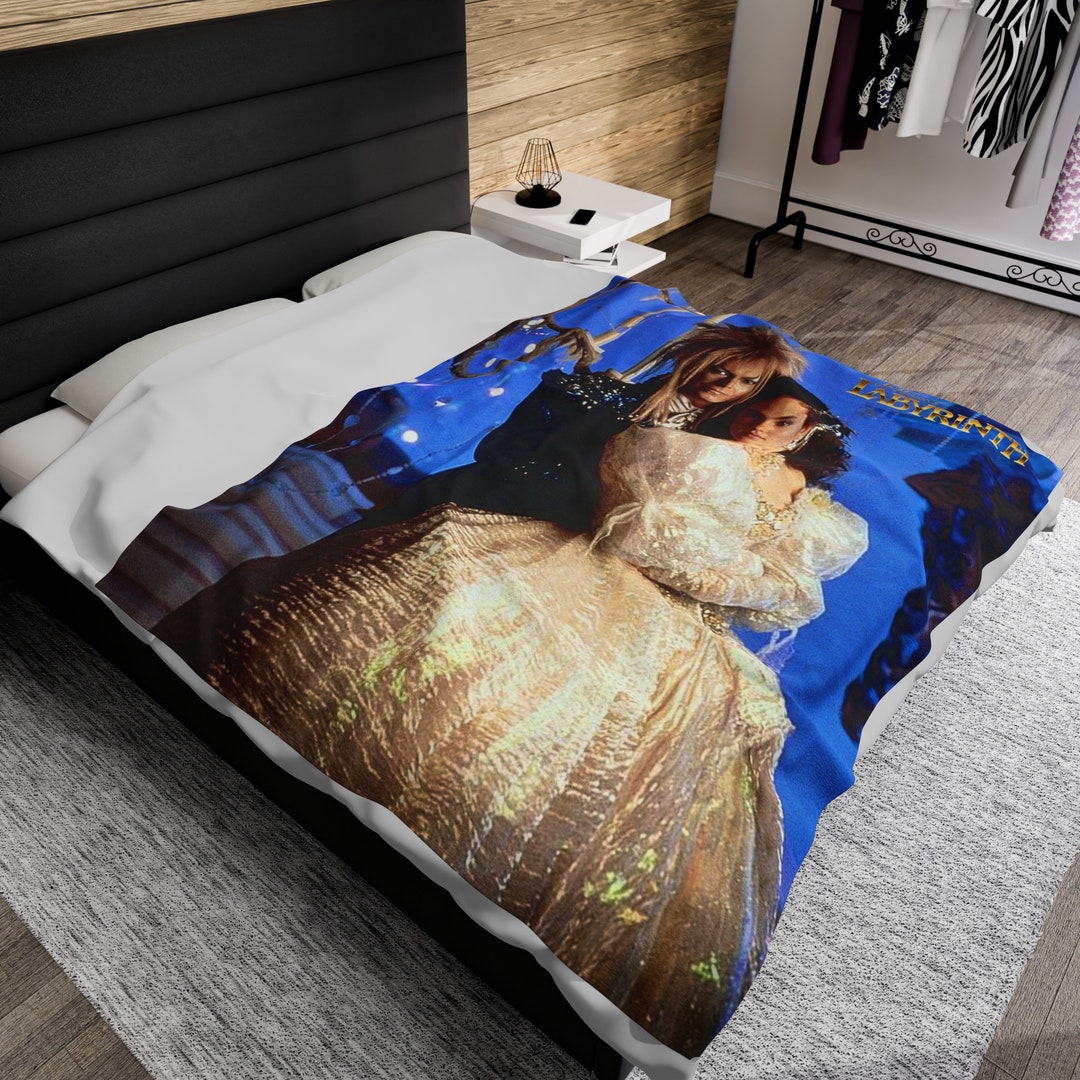 The Labyrinth Blanket, Jim Henson, David Bowie. Jareth and Sarah. - Etsy