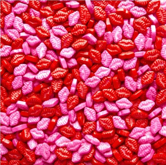 Candy Lips Kissing