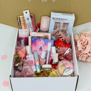Pink Blossom Mystery Beauty Box, Pink Beauty Box for Teen and Tweens ...