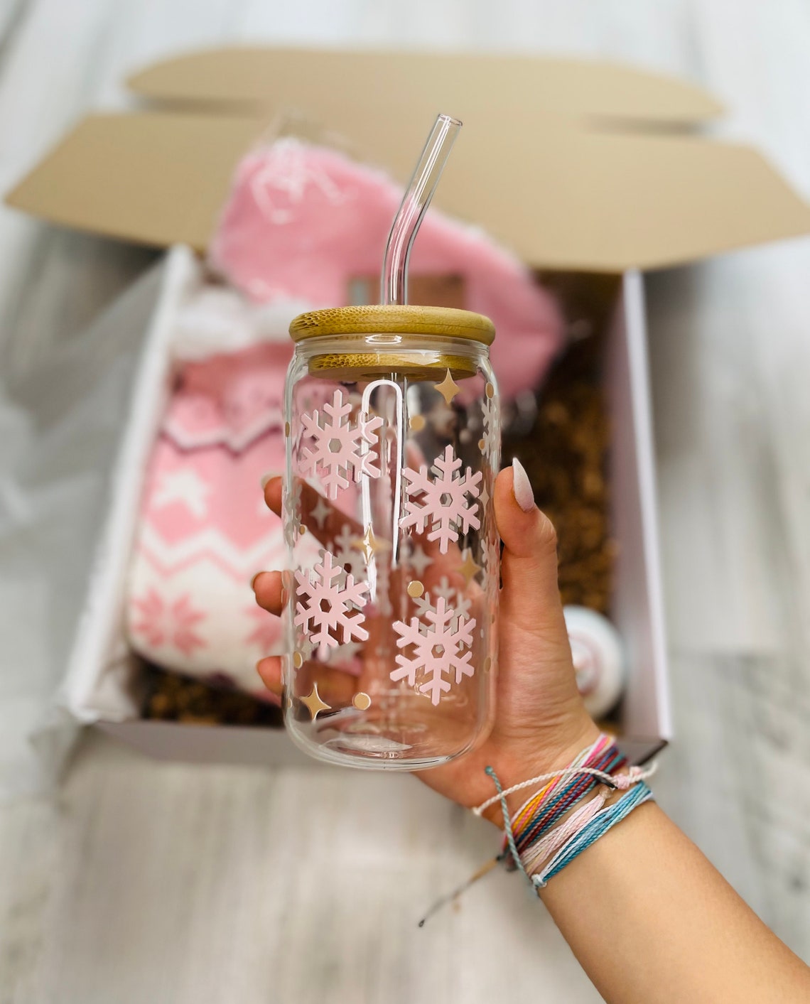 Christmas Gift Set for Girls Pink Christmas Gift Box for Teens and ...