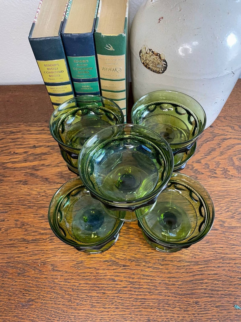 Set Of 7 Vintage Avocado Green Glass Kings Crown Thumbprint Etsy