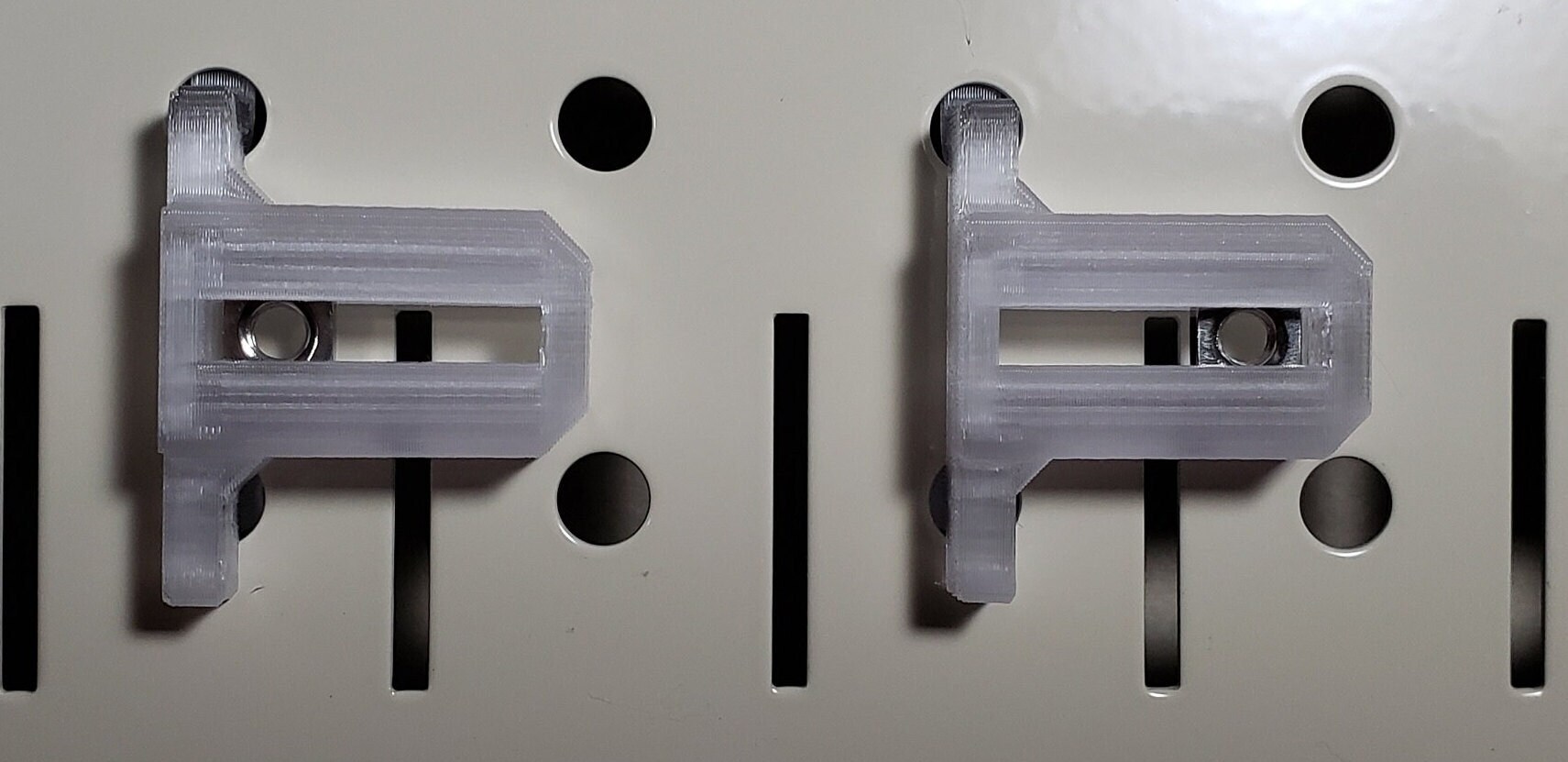 1/4 Inch Metal Pegboard Slider Connector 10 Pack - Etsy