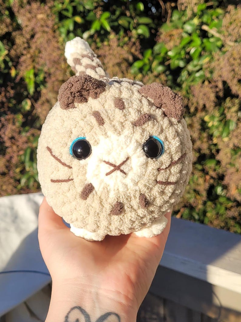 Plushie Loaf Cats || Loaf Cat Plush, Crochet Gift, Desk Pet, Stress ...