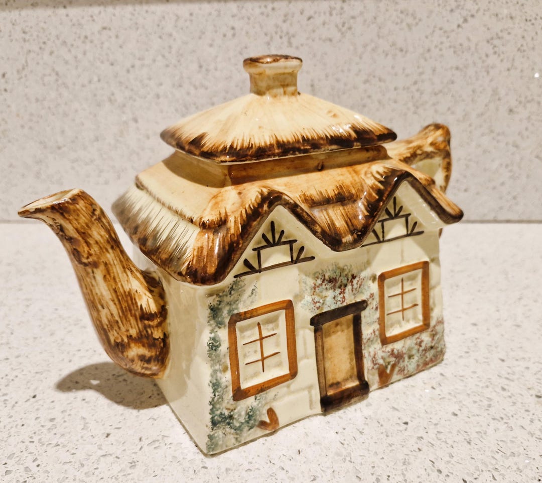 English Cottage Shaped Teapot, Cottage Ware Teapot, Keele Street ...