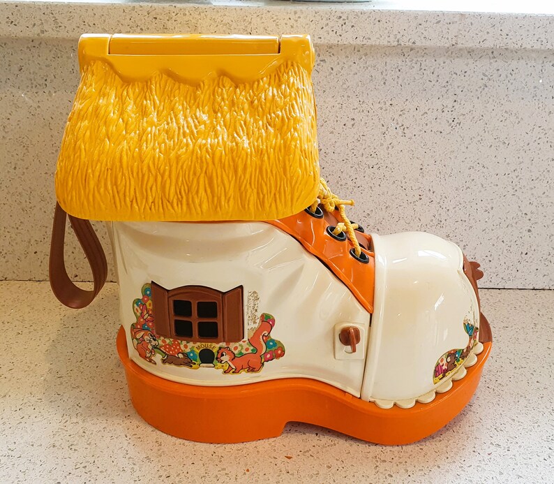 Vintage 70s Toy Matchbox Play Boot Shoe House Live N Learn - Etsy