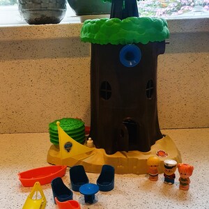 Tree Tots Lighthouse, Complete, Discovery Time, Light Up, Vintage Toy ...