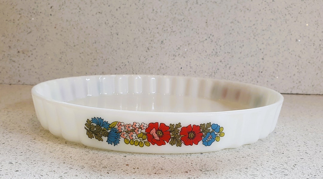 Vintage Pyrex Quiche Dish, Oven to Table, Poppy, Fluted Flan Dish 1982 ...