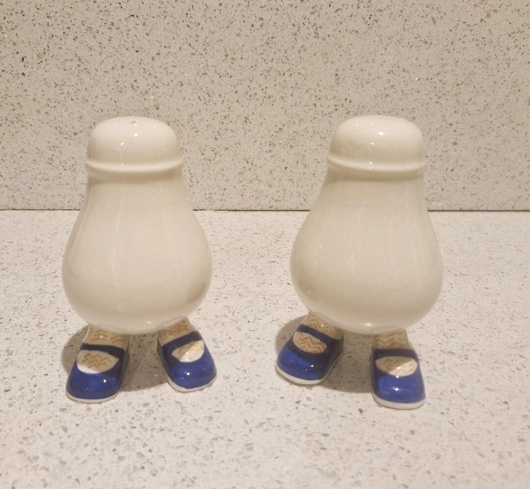 Vintage Carltonware Walking Salt and Pepper Shakers: Quirky Blue Cruet ...