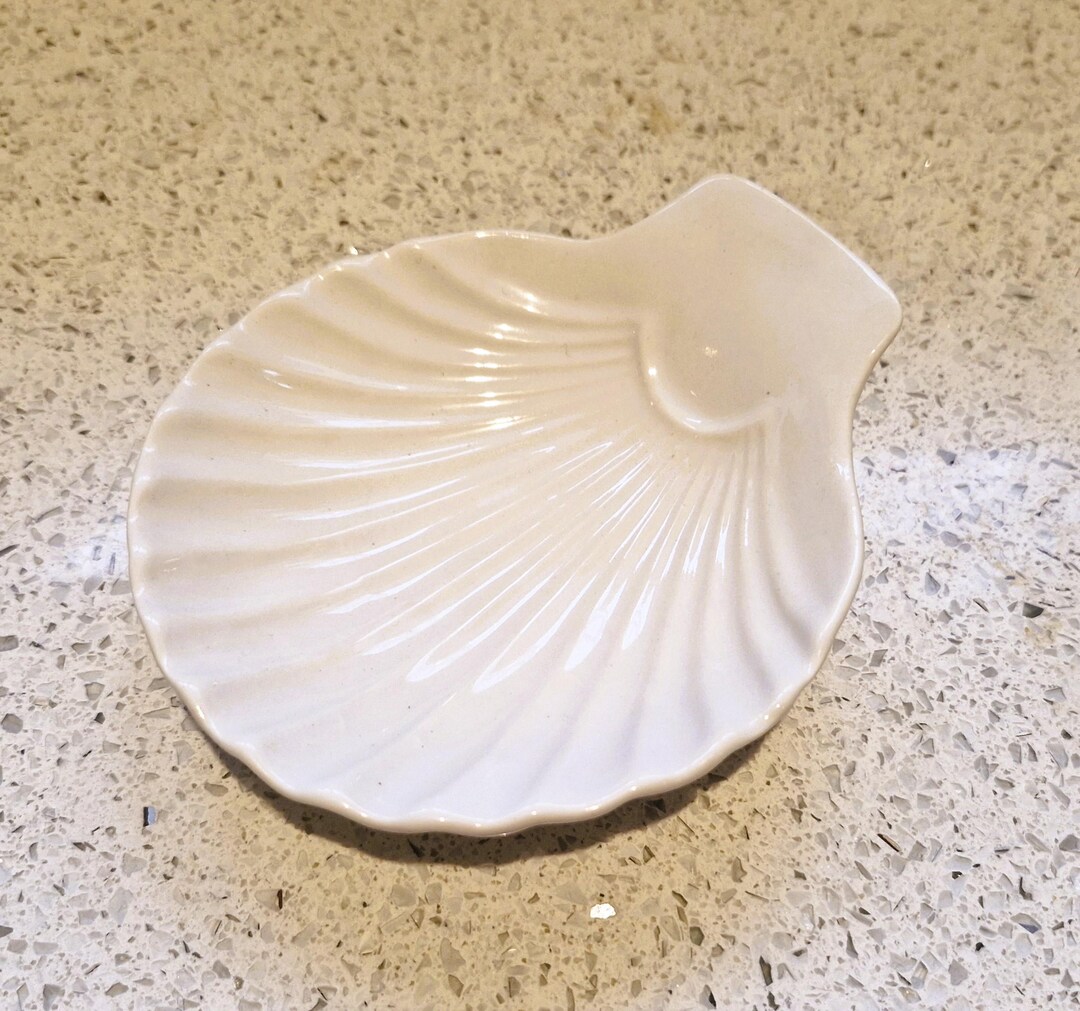 Vintage Scallop Shell Ceramic Dishes: Butter, Soap, Trinket (set of 4 ...