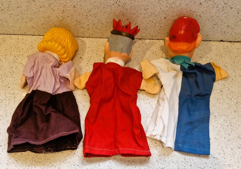 Vintage Hand Puppets, Puppet Theatre Puppets: Queen, King, Jester ...