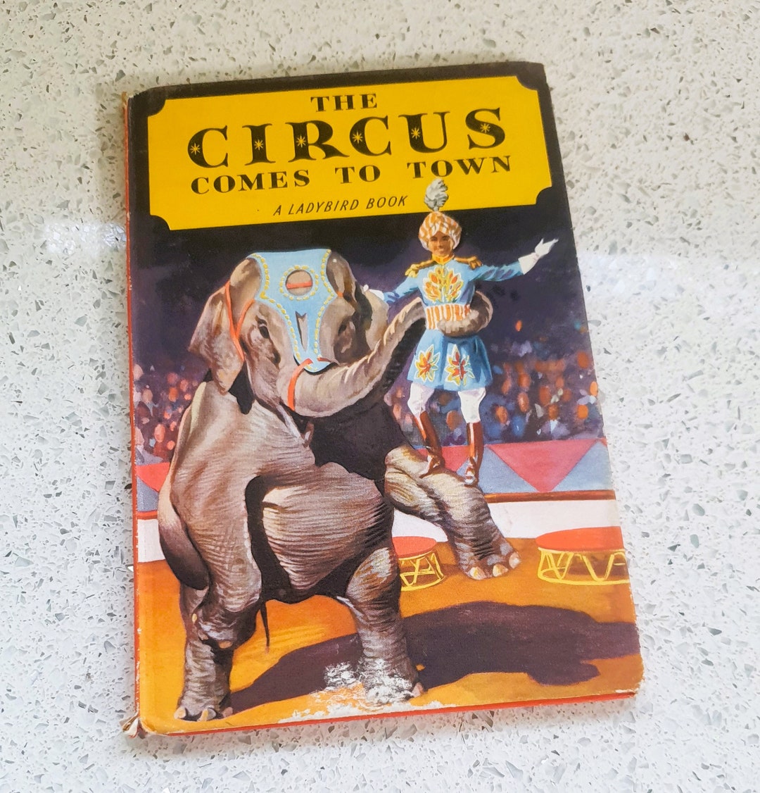 Vintage Ladybird Book, the Circus Comes to Town, Vintage Circus ...
