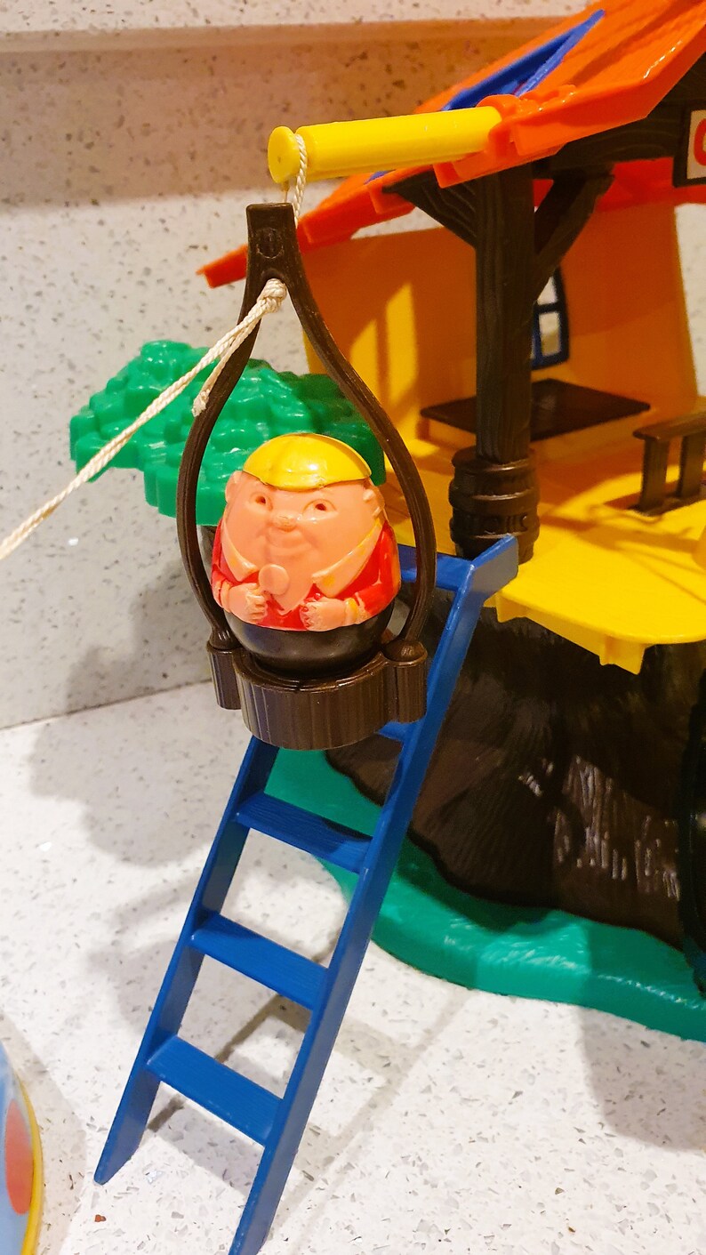 Vintage Airfix Weebles Treehouse Playset - Our Gang - Complete With Zip ...