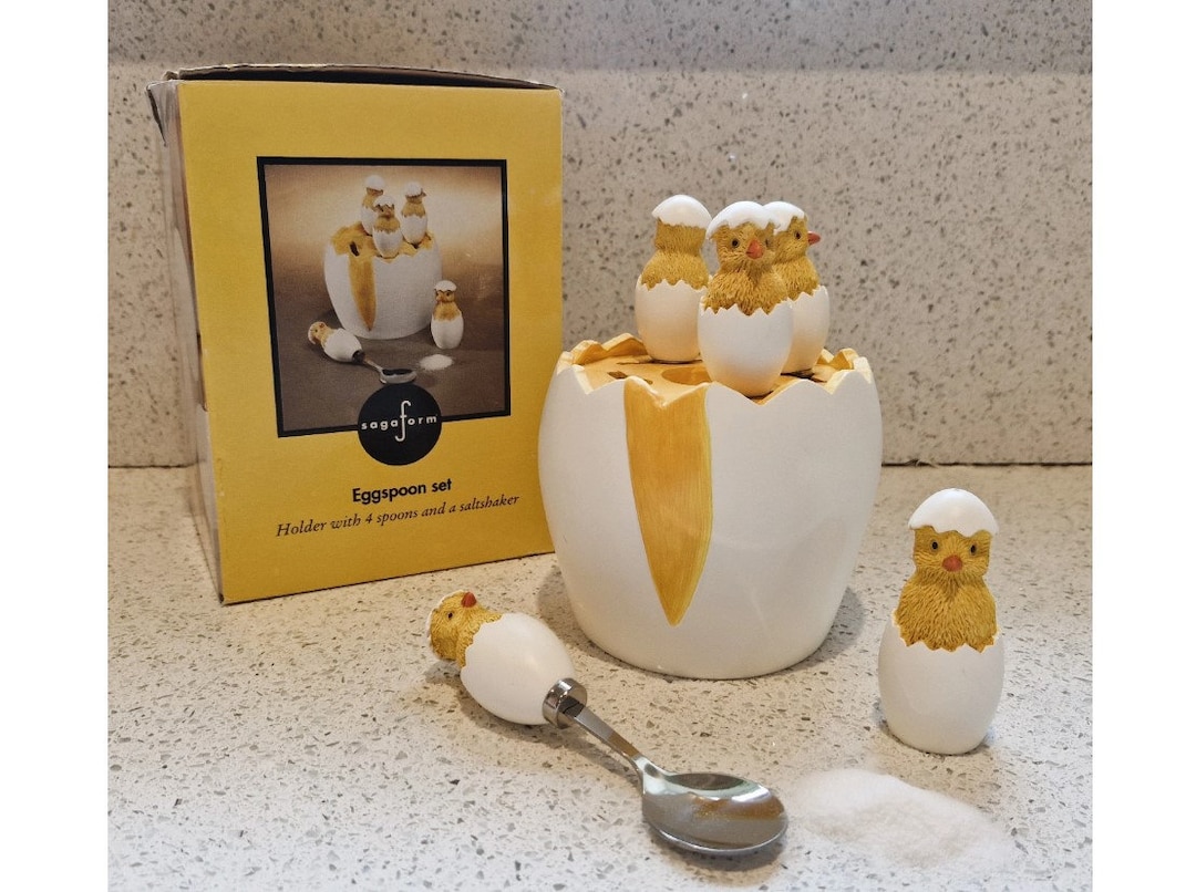 Sagaform Cracked Egg Spoon Set: Vintage Chick Teaspoons & Salt Shaker ...