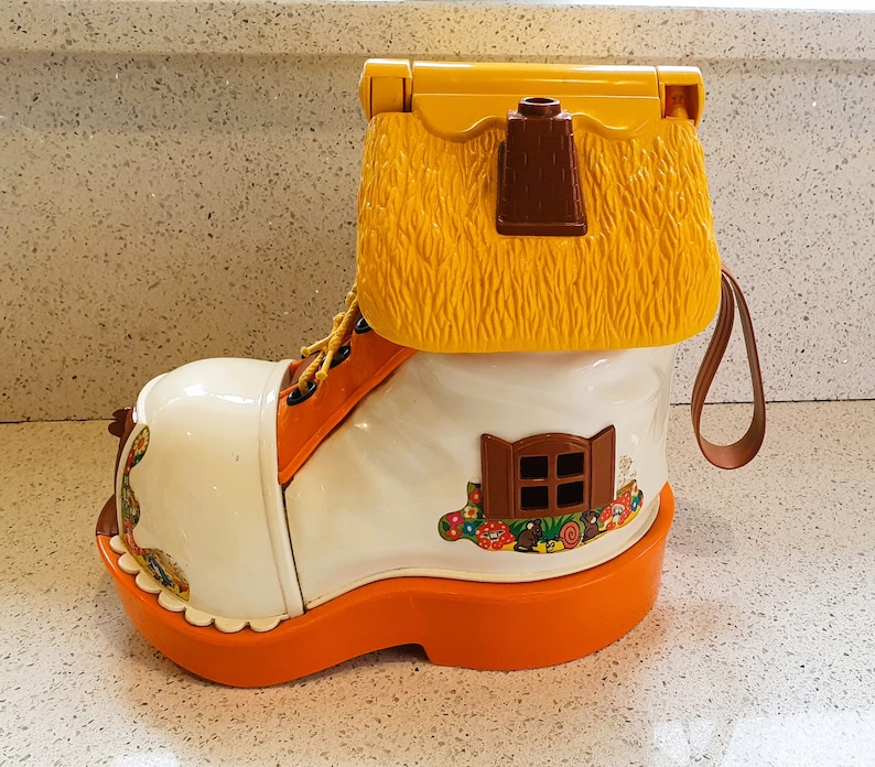 Vintage 70s Toy Matchbox Play Boot Shoe House Live N Learn - Etsy