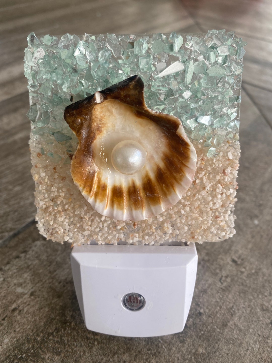 COASTAL Nightlight - SCALLOP SHELL W/pearl - Etsy