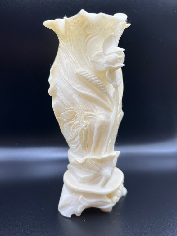 Handcarved Italian Alabaster Bud Vase Sculpture Art & Collectibles etna ...
