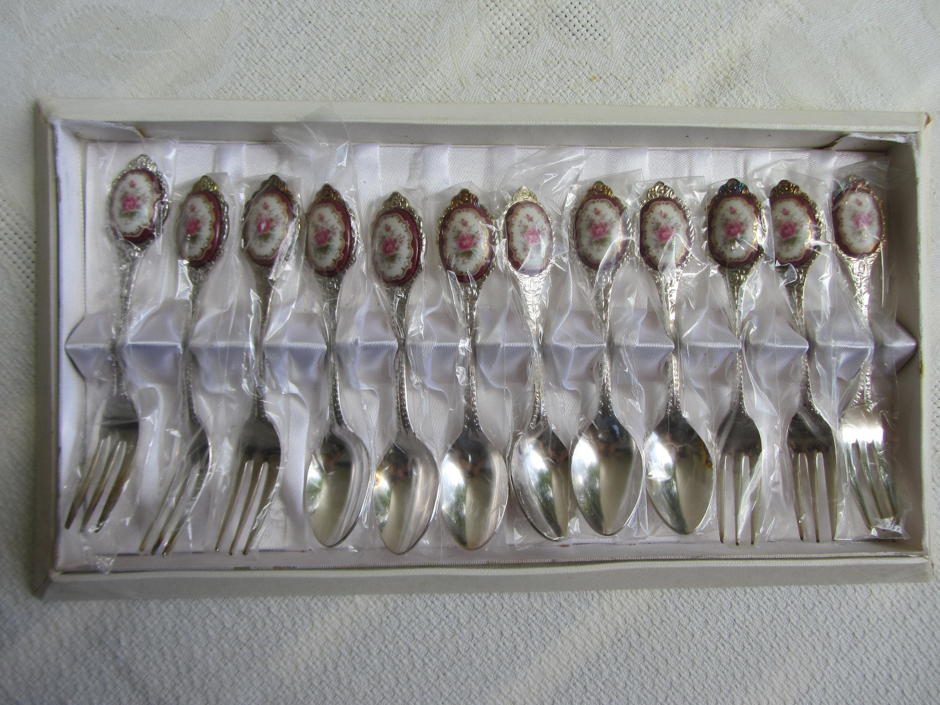 Unused Pretty Afternoon Tea Serving Set of 6 Mid Century Forks - Etsy