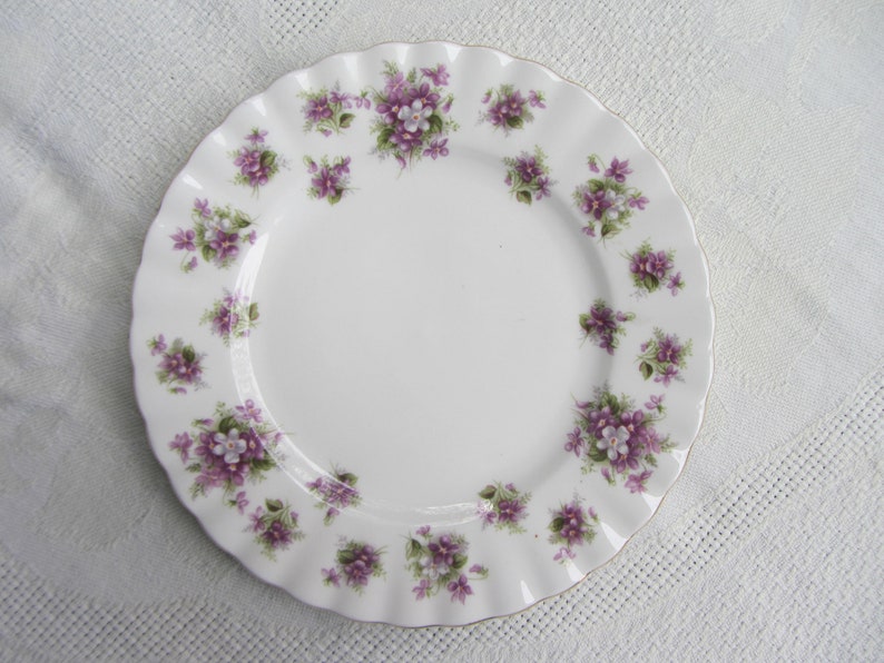 Royal Albert Sweet Violets Tea Cup Trio, Vintage English Bone China Cup, Saucer and Tea Plate ...