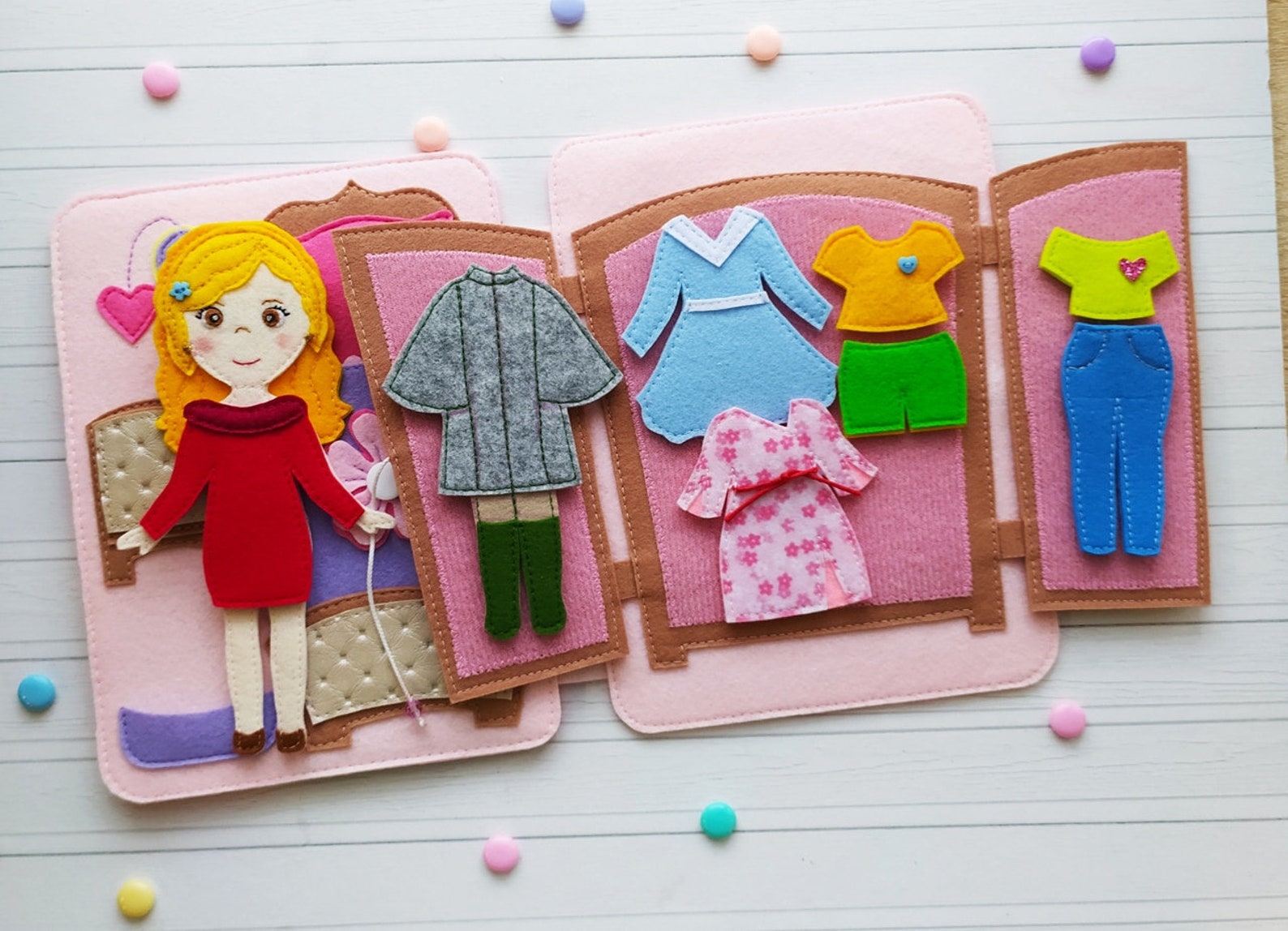 Felt Dollhouse Quiet Book Pattern Pdf, Felt Doll Pattern With Clothes ...