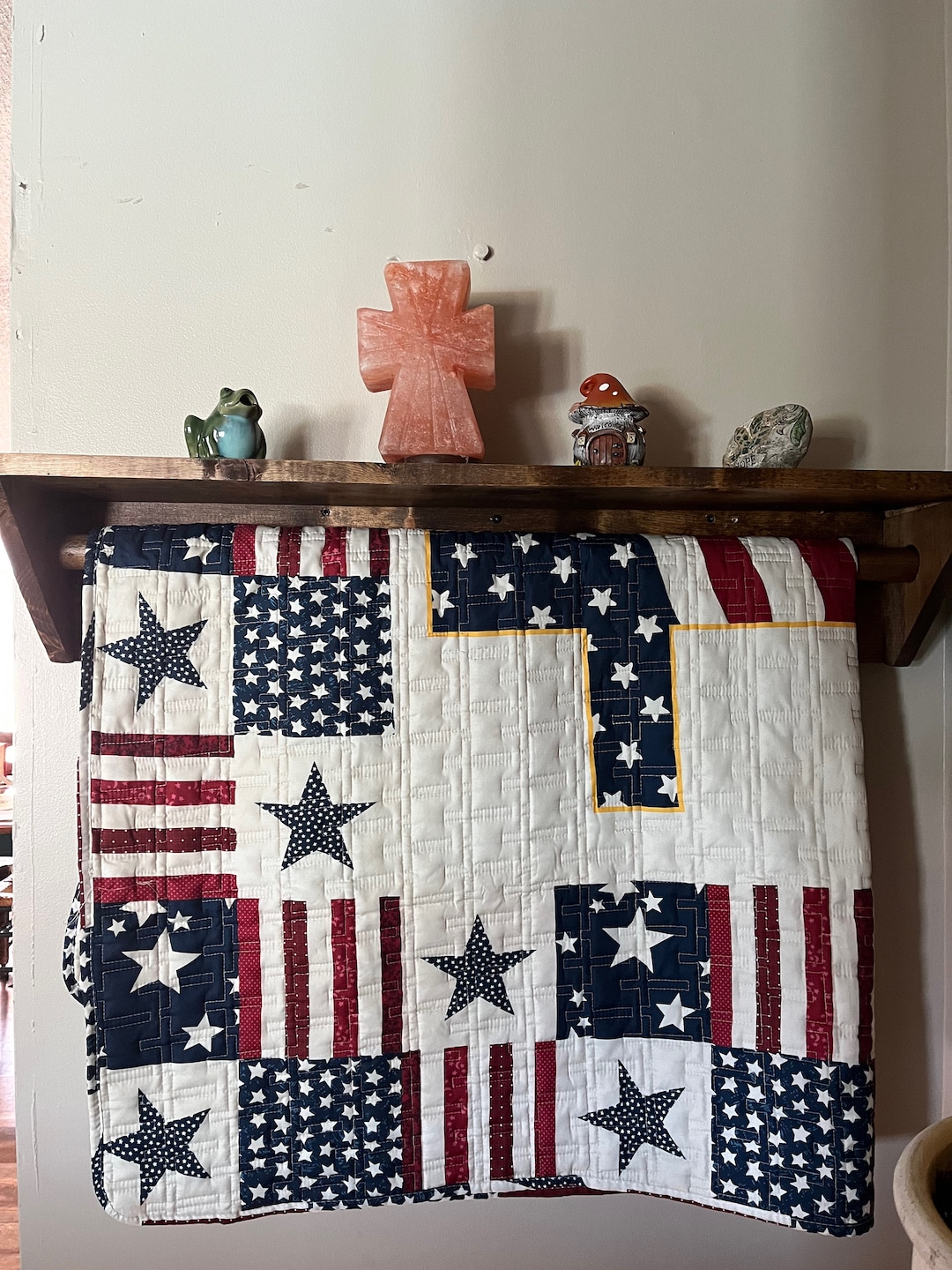 Quilt Rack Shelf - Etsy