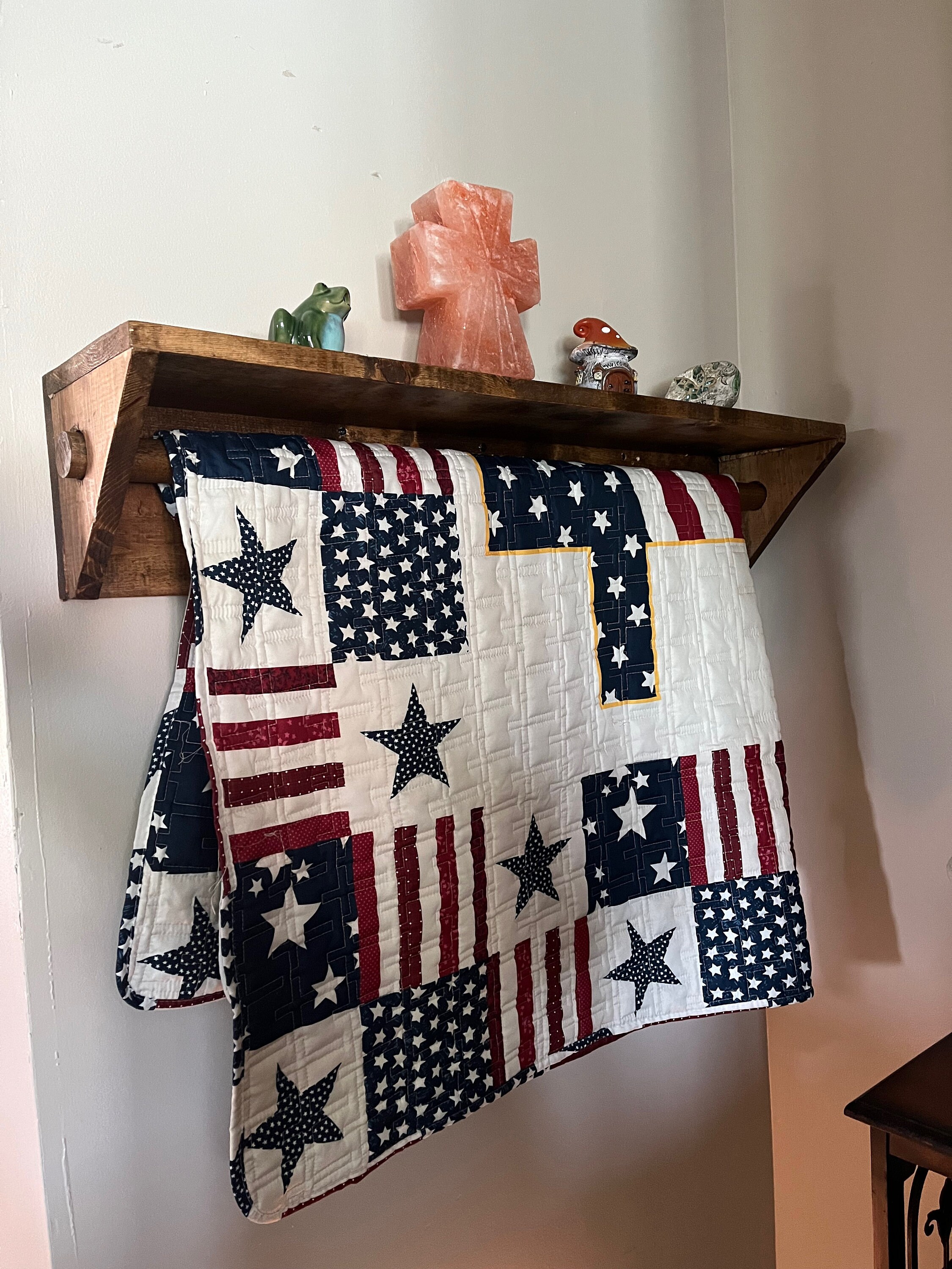 Quilt Rack Shelf - Etsy
