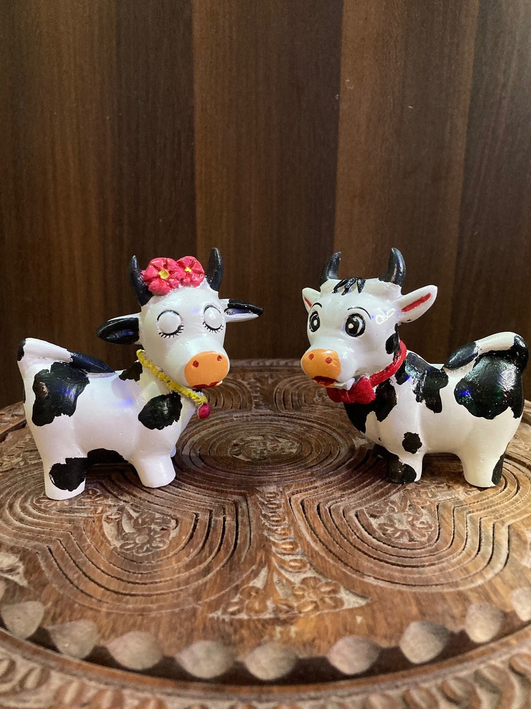 TOON COW / Cow Figurine / Cow Gift / CALF / Babycow /cartoon Cow ...