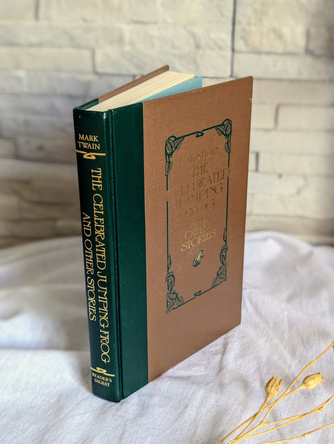 The Celebrated Jumping Frog and Other Stories 1992 Mark Twain Vintage ...