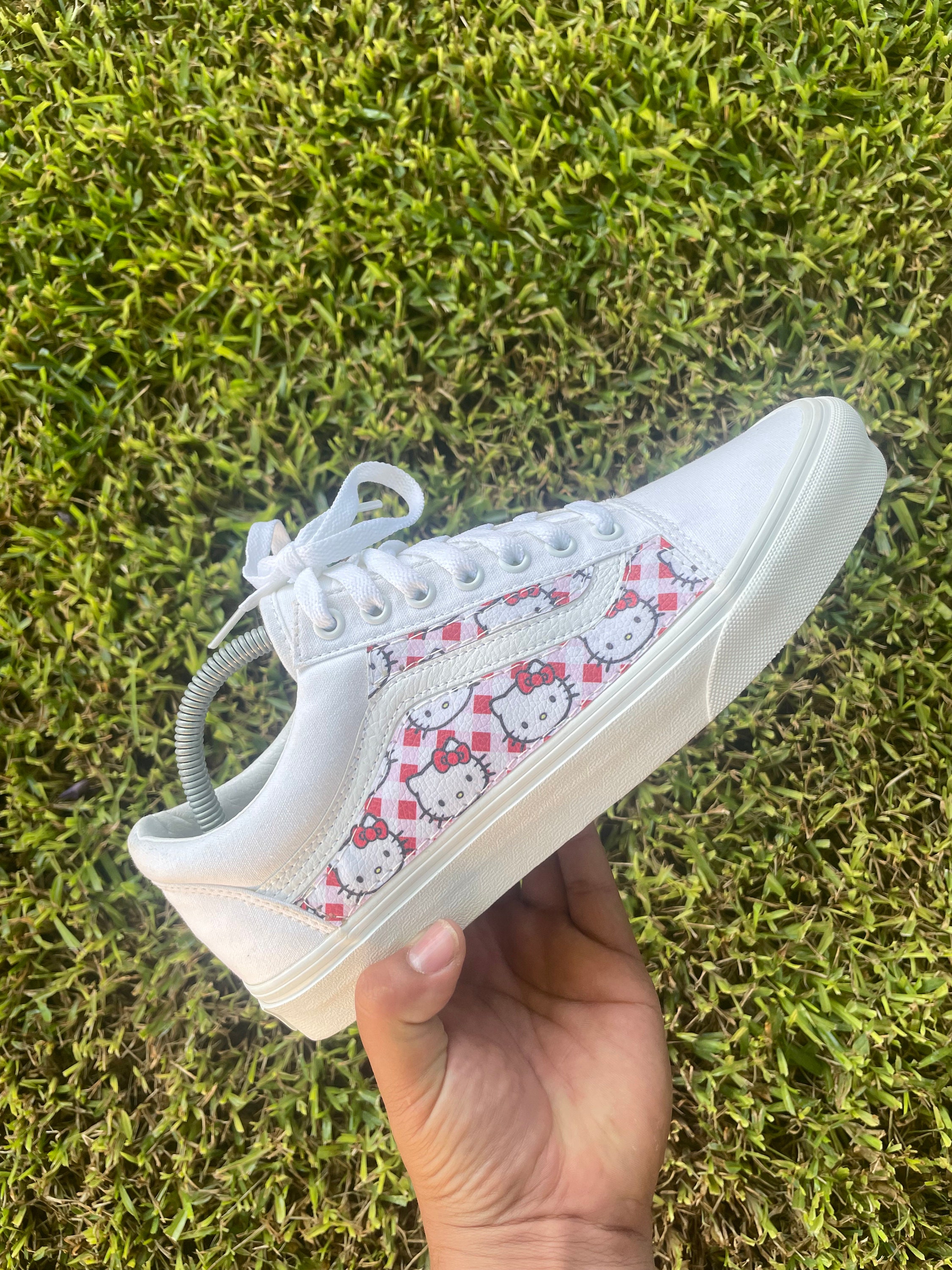 Hello Kitty Custom Vans - Etsy
