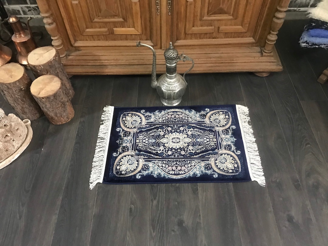Oriental Persian Small Carpet , Modern Persian Rug, Blue Small Rug ...