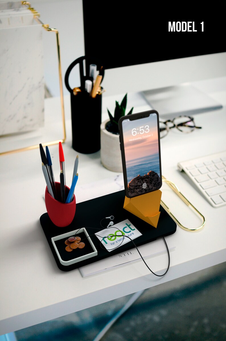 Docking Station_large, Dock Station, Large Docking Station, Big Desk ...