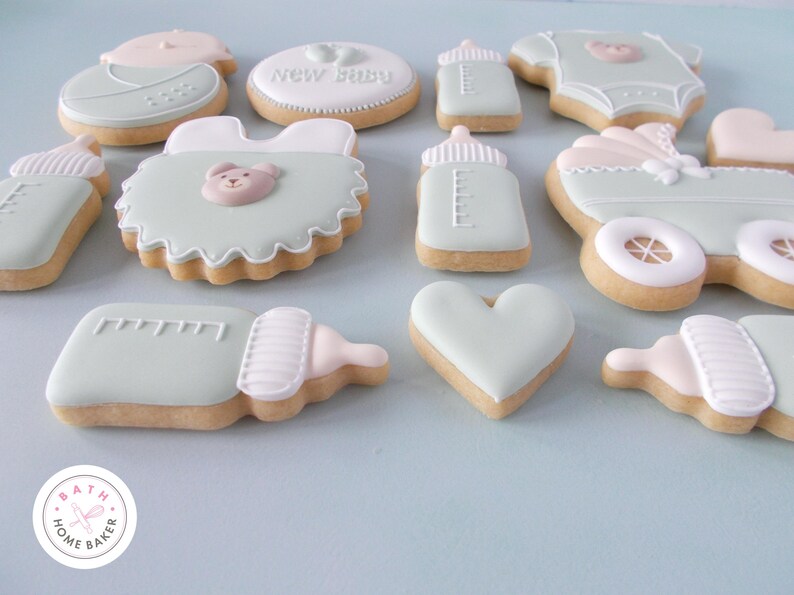 Personalised New Baby Iced Biscuits, Set of 12 Baby Shower Biscuits ...
