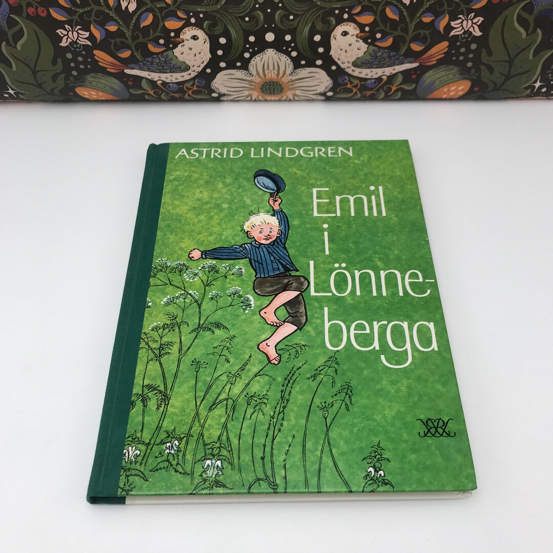 Children's Book / Emil I Lönneberga / Astrid Lindgren / Swedish Text - Etsy