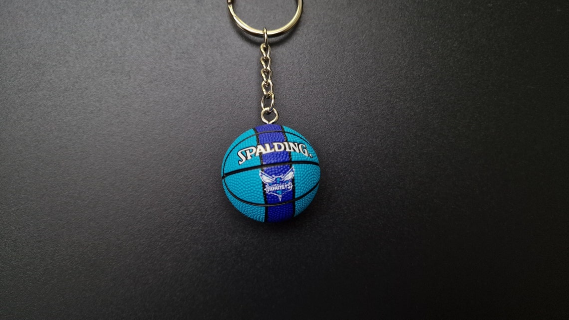 NBA Keychain Basketball Accessories, Birthday Gift, Gift Ideas, Vintage ...