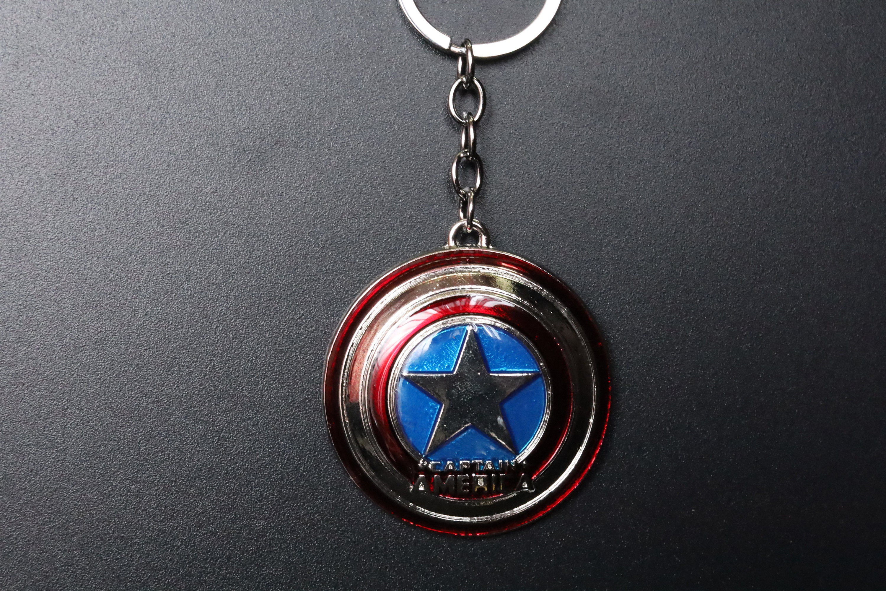Marvel Keychain Avengers Movies and Series Heroes Accessories, Gift ...