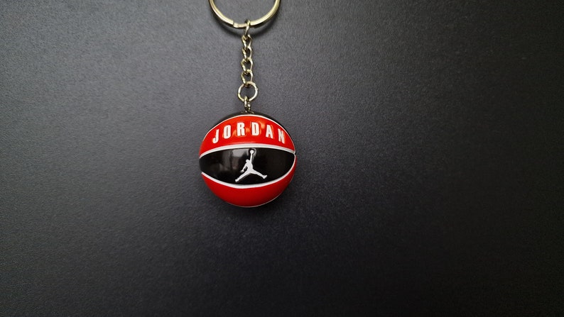 NBA Keychain Basketball Accessories, Birthday Gift, Gift Ideas, Vintage ...
